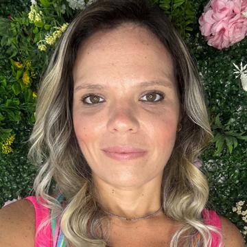 Athlete: Mariana Brasil | CrossFit Games