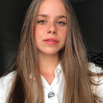 Athlete: Julia Duarte | CrossFit Games