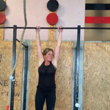 Athlete: Deanna Jarvis | CrossFit Games