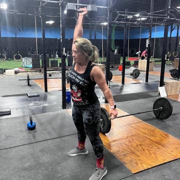Athlete: Eve Russell | CrossFit Games