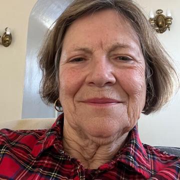 Athlete: Deb Saunders | CrossFit Games