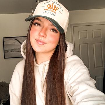 Athlete: Melissa MacInnis | CrossFit Games